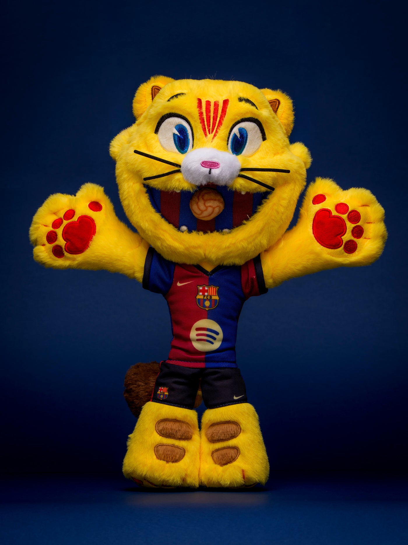 Cat Peluche Oficial FC Barcelona – Barça Official Store